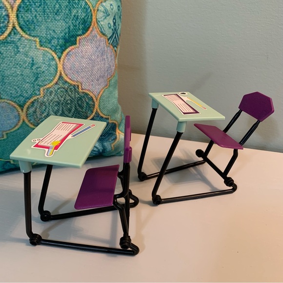 monster high | Toys | Monster High School Playset Set Of 2 Student Desk ...